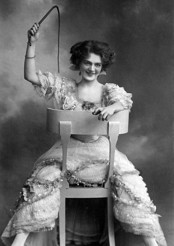 Lady with whip - Holy Mackerel