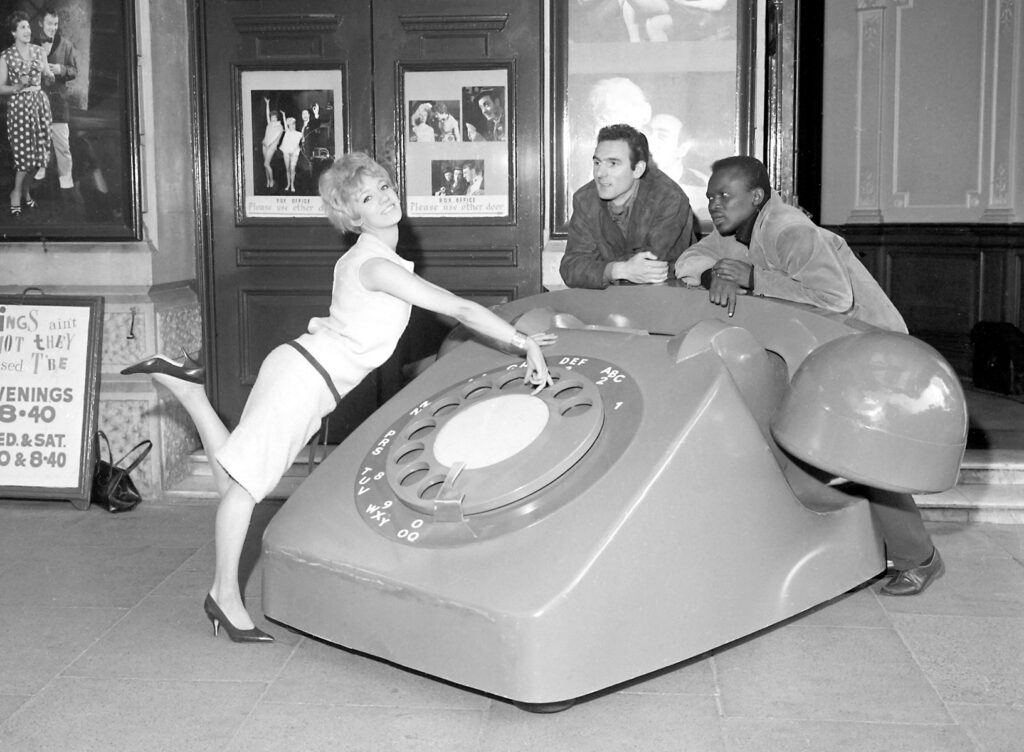 Giant telephone blank card - Holy Mackerel